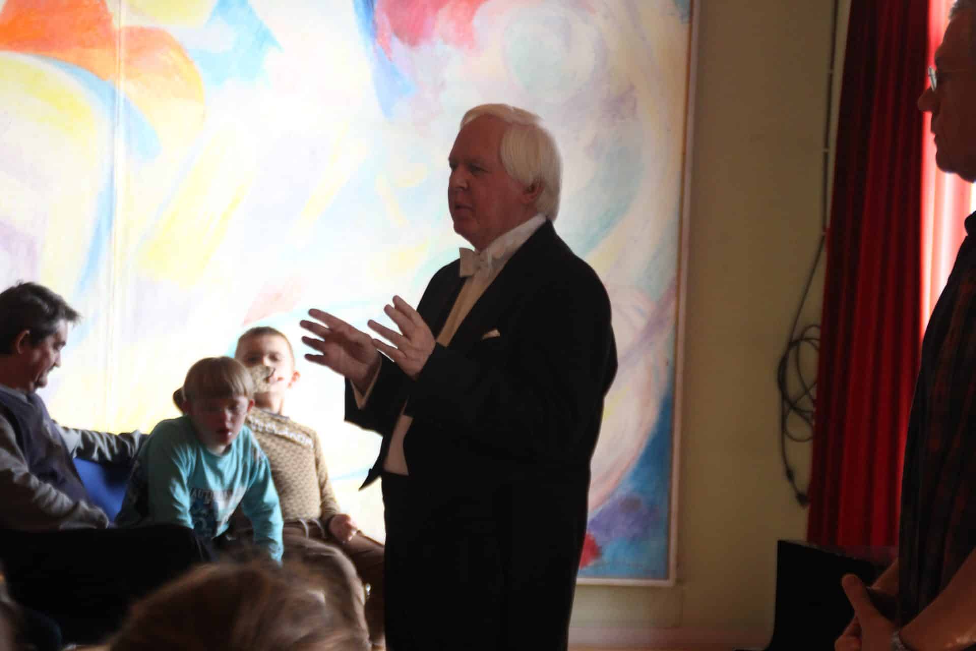 Koncert på Skolehjemmet med Robin Colvill - Marjatta