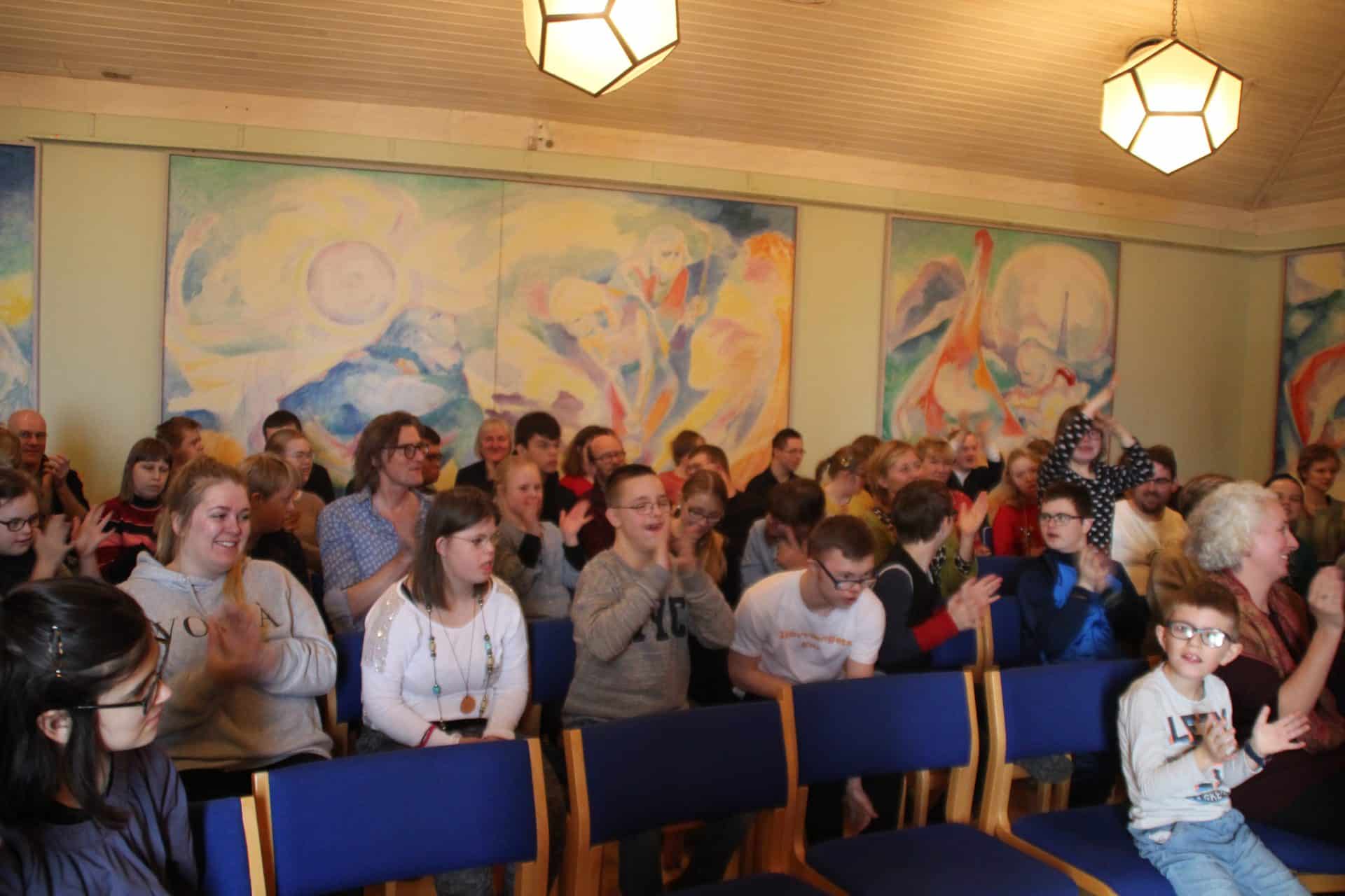 Koncert på Skolehjemmet med Robin Colvill - Marjatta